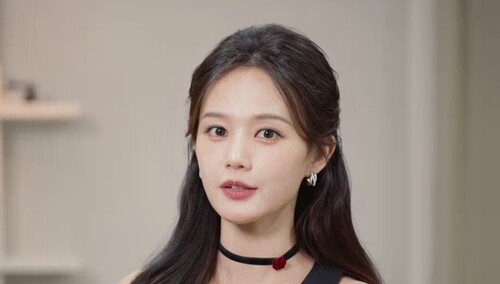 Feature EP 4 No.2 Sherlock S2